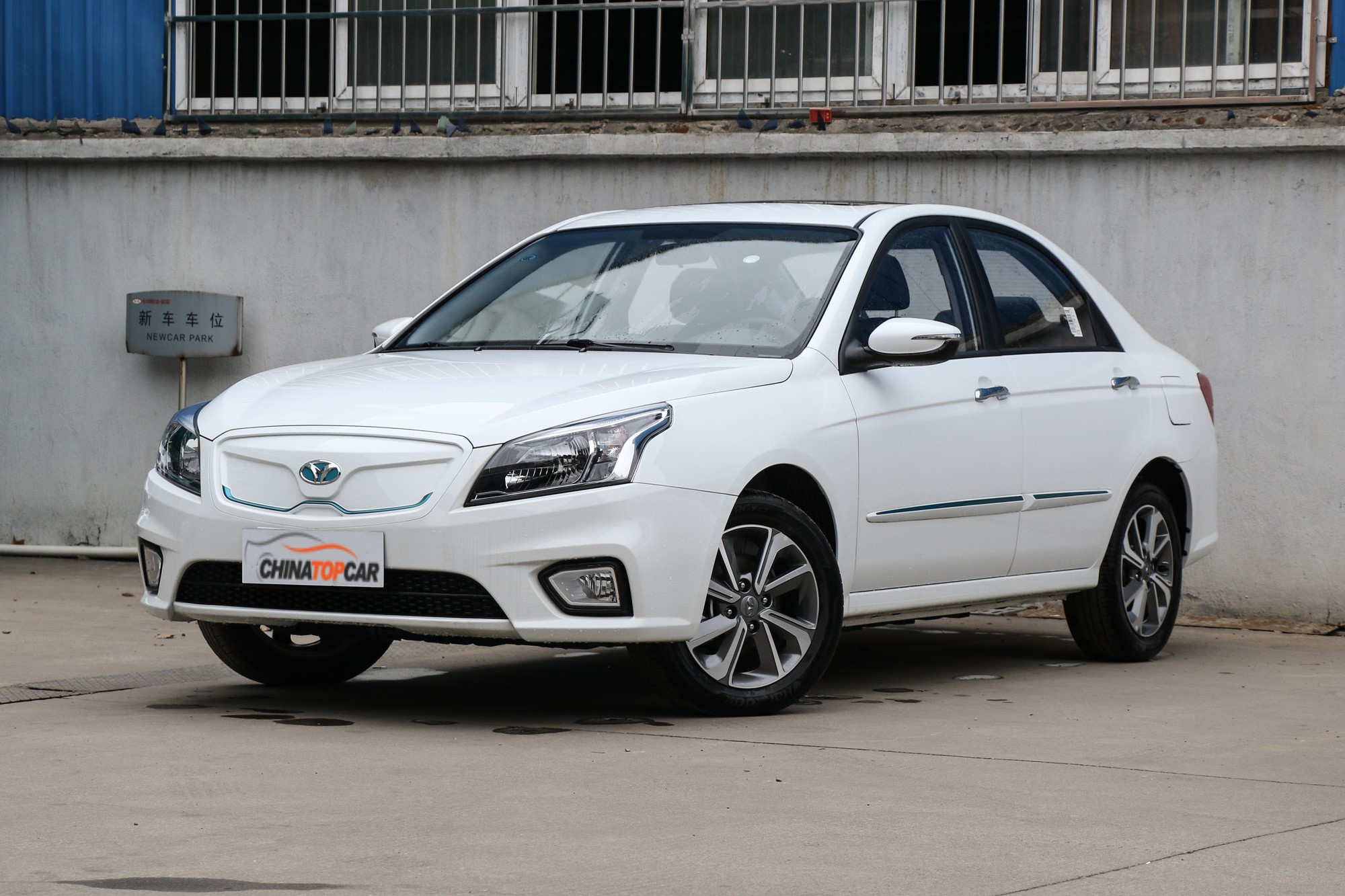 KIA 300E CHINATOPCAR